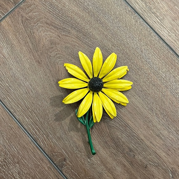 Jewelry | Sunflower Pinbrooch | Poshmark